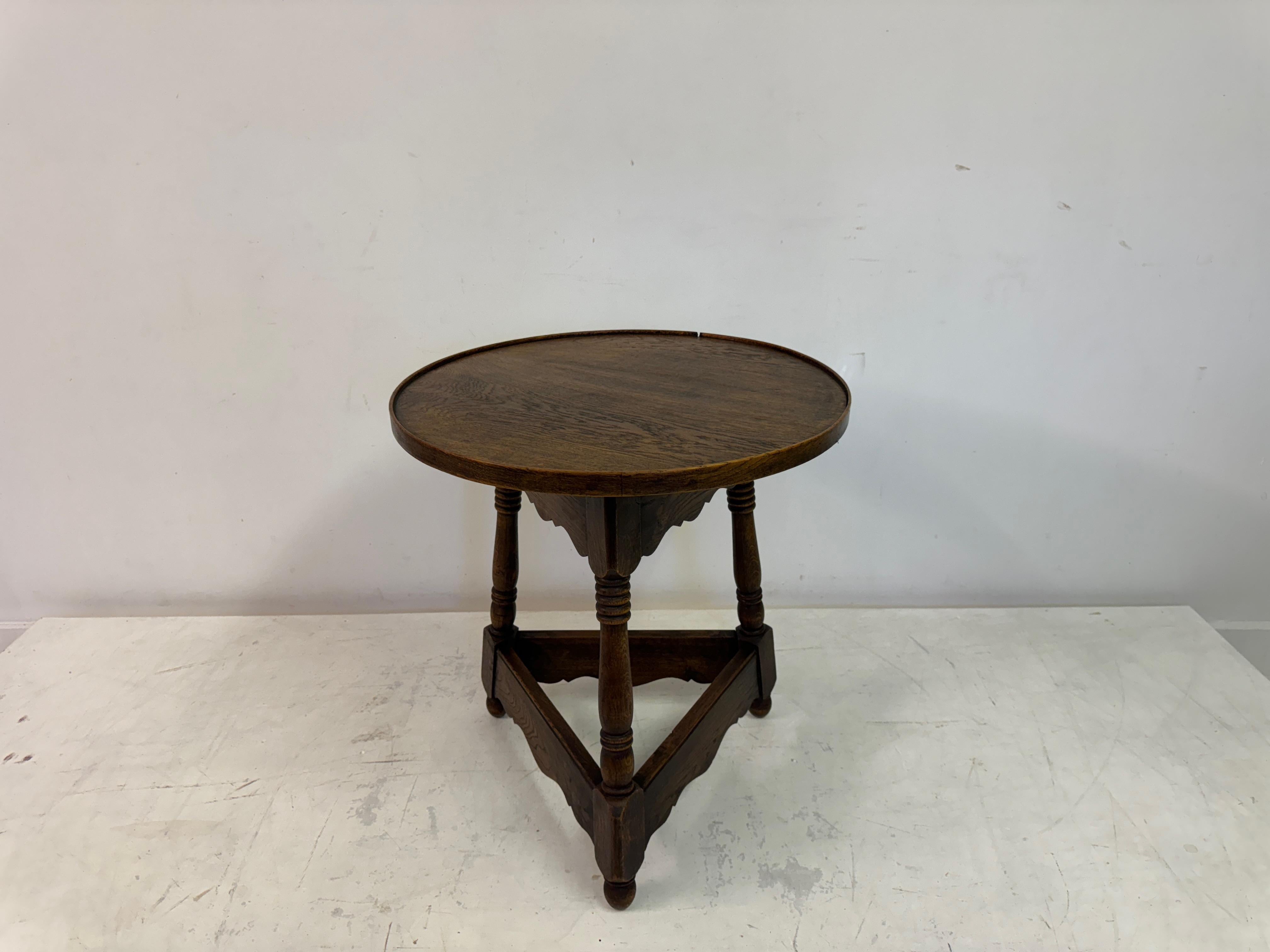 Early 20th Century Oak Cricket Table at 1stDibs