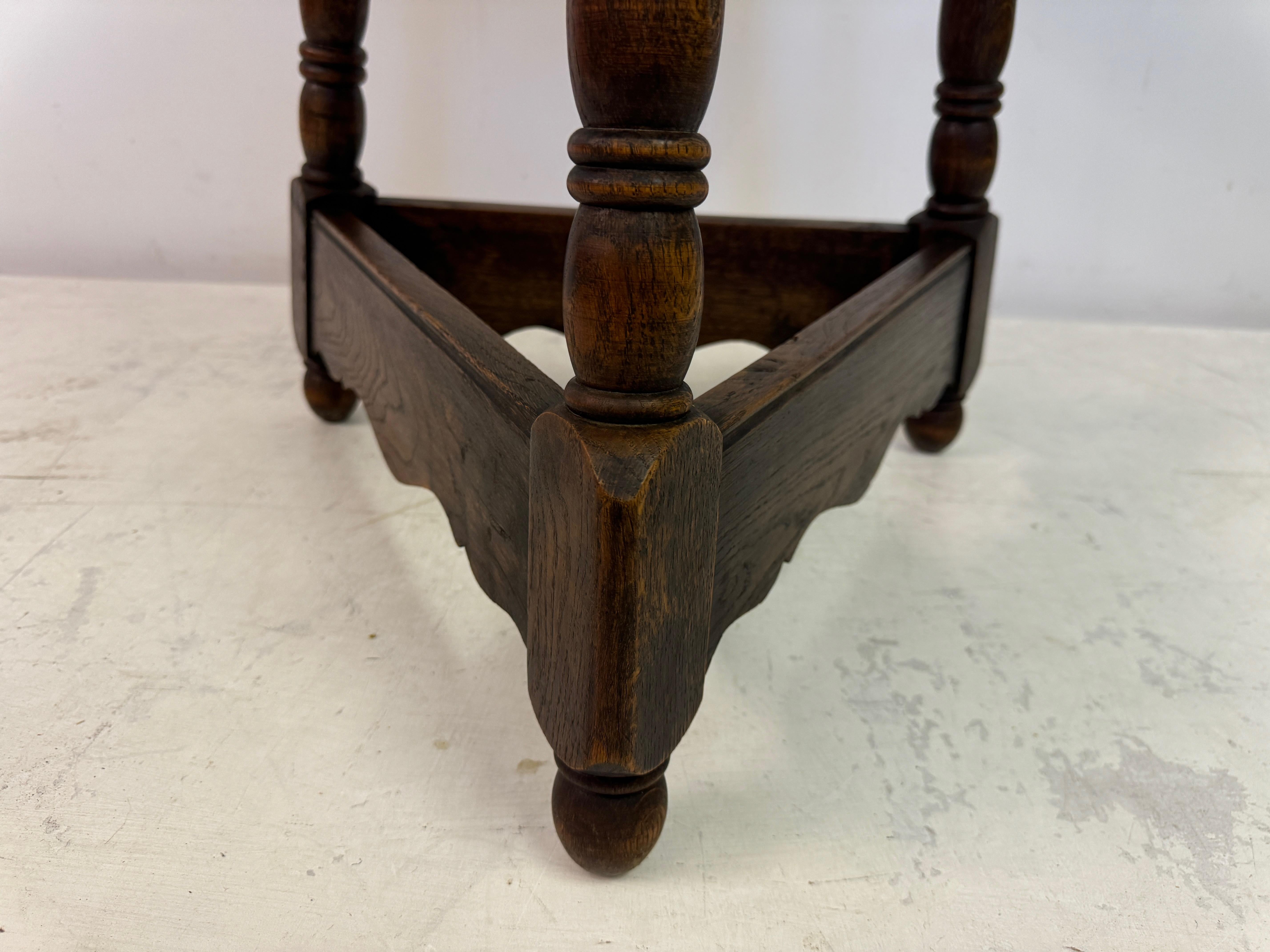 Early 20th Century Oak Cricket Table at 1stDibs