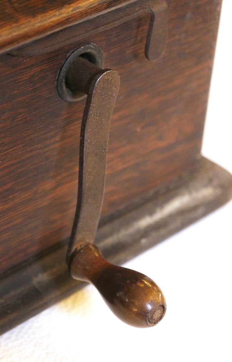 Early 20th Century Oak Edison Cylinder Phonograph 5 Cylinders For Sale ...