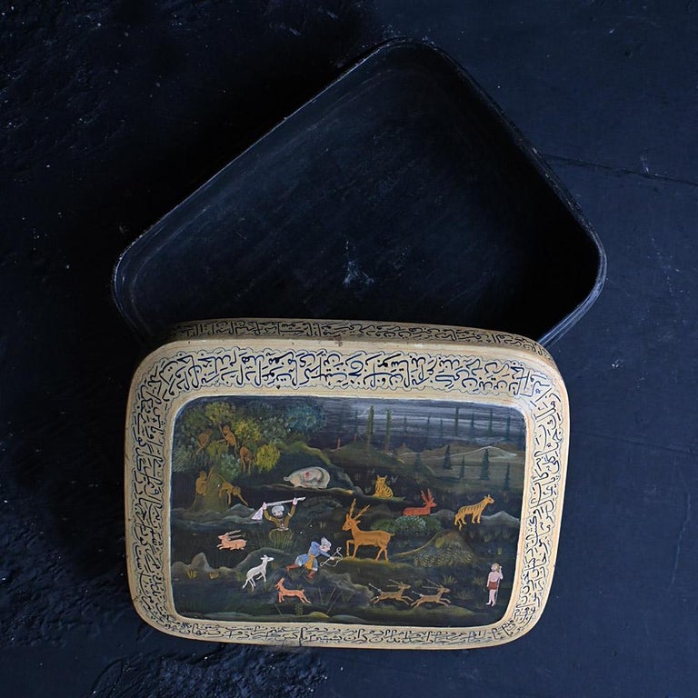 Early 20th Century Persian Hand Crafted Box For Sale at 1stDibs