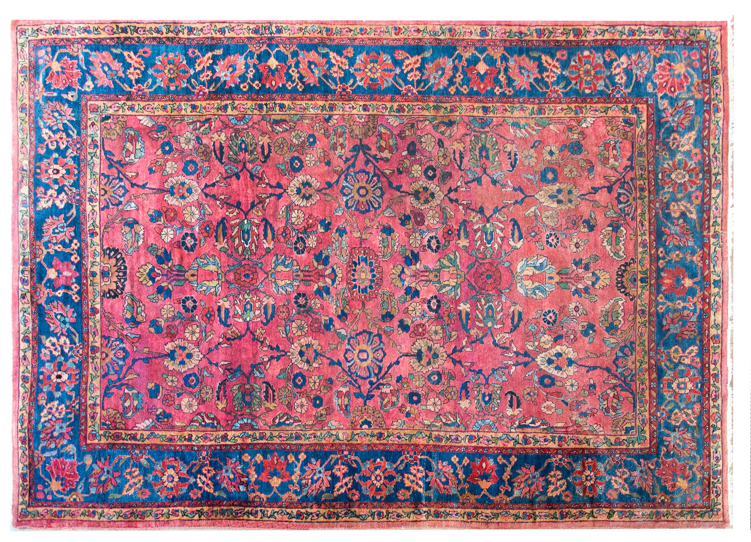 Early 20th Century Persian Sarouk Mahal Rug For Sale at 1stDibs