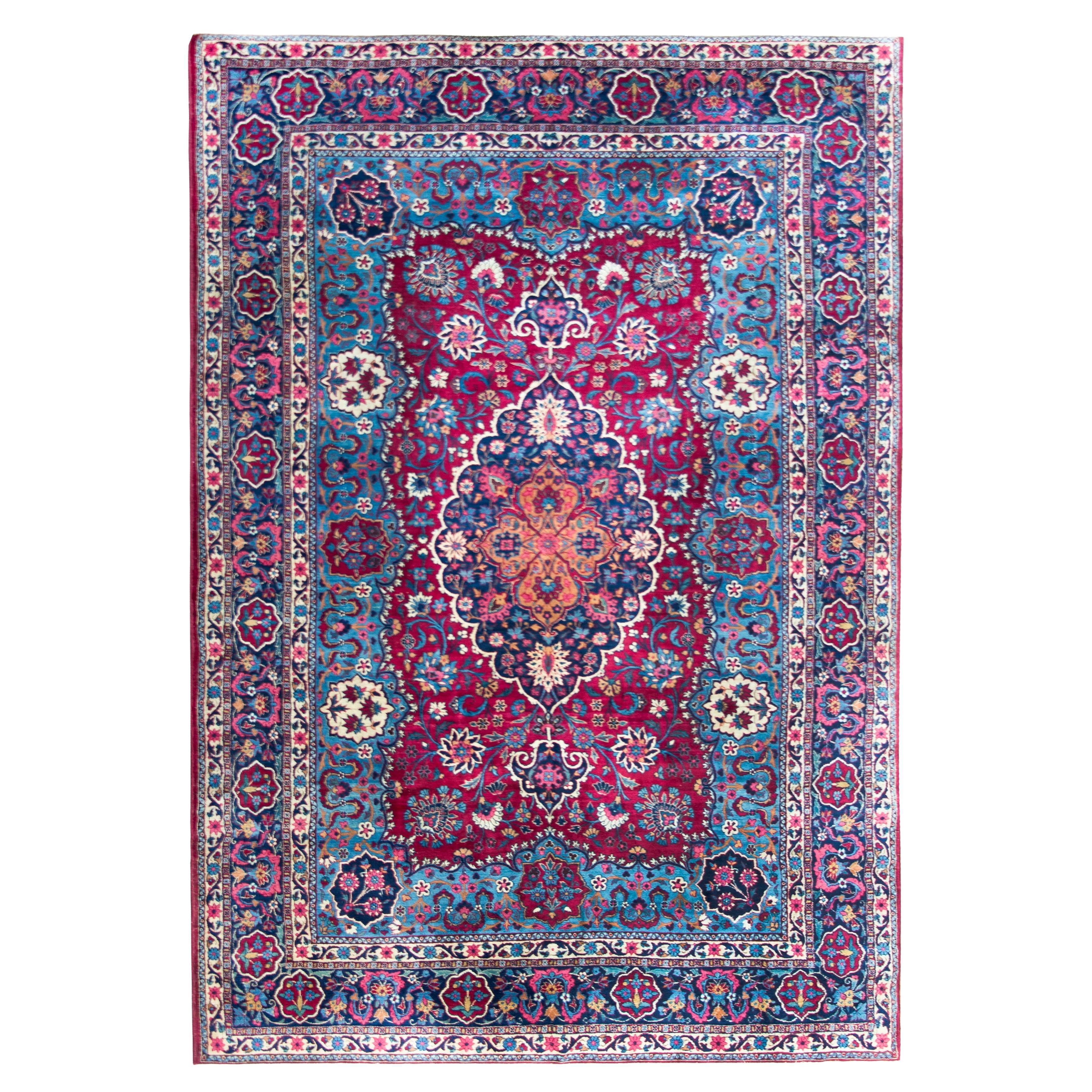 Early 20th Century Persian Yazd Rug For Sale at 1stDibs