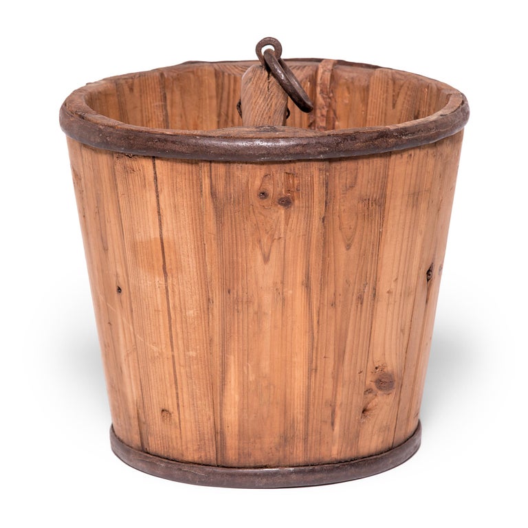 Early 20th Century Provincial Chinese Water Bucket For Sale at 1stDibs
