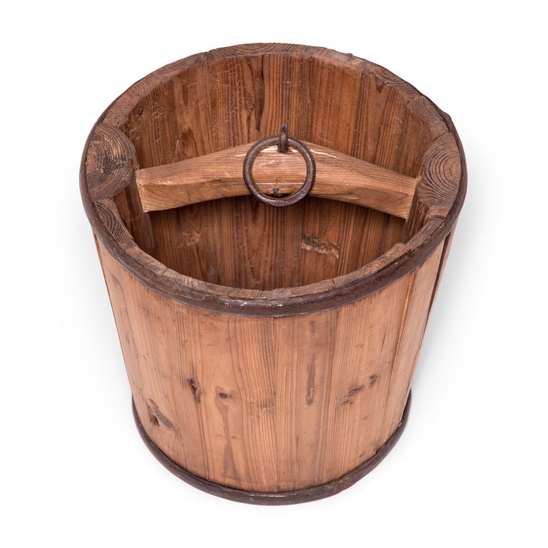Early 20th Century Provincial Chinese Water Bucket For Sale at 1stDibs