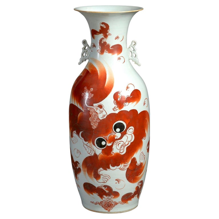 Early 20th Century, Republic Period Foo Dog Porcelain Vase For Sale at ...