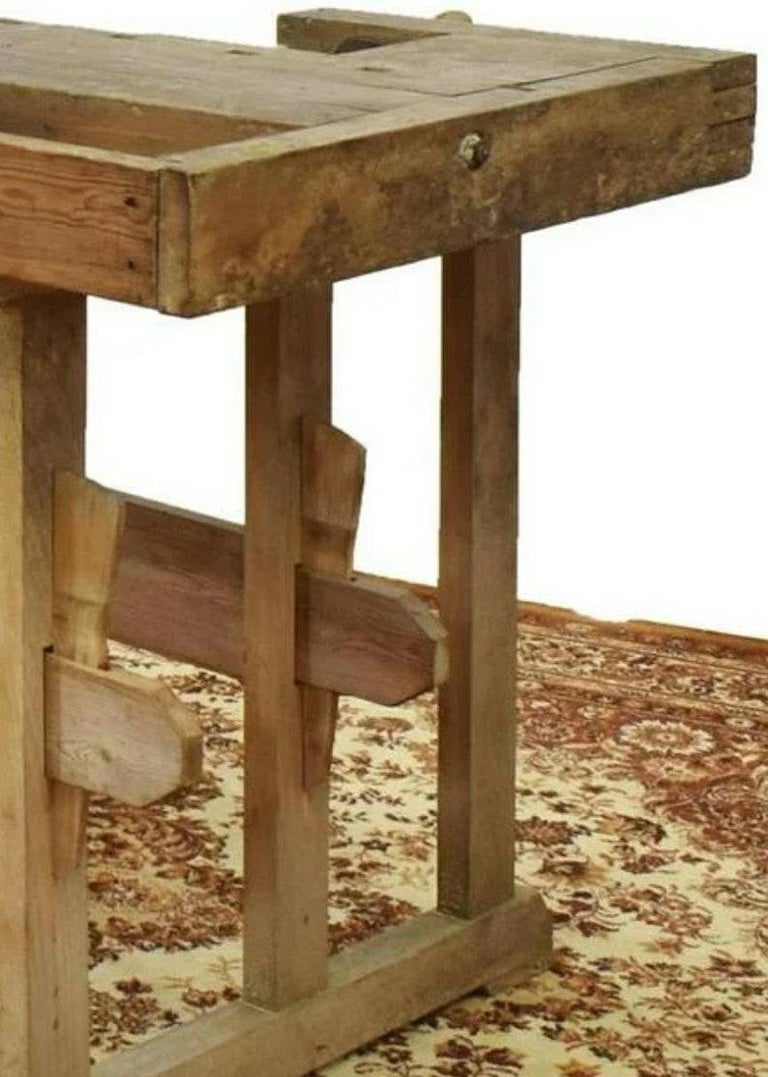 Early 20th Century Scandinavian Carpenters Workbench For Sale at 1stDibs