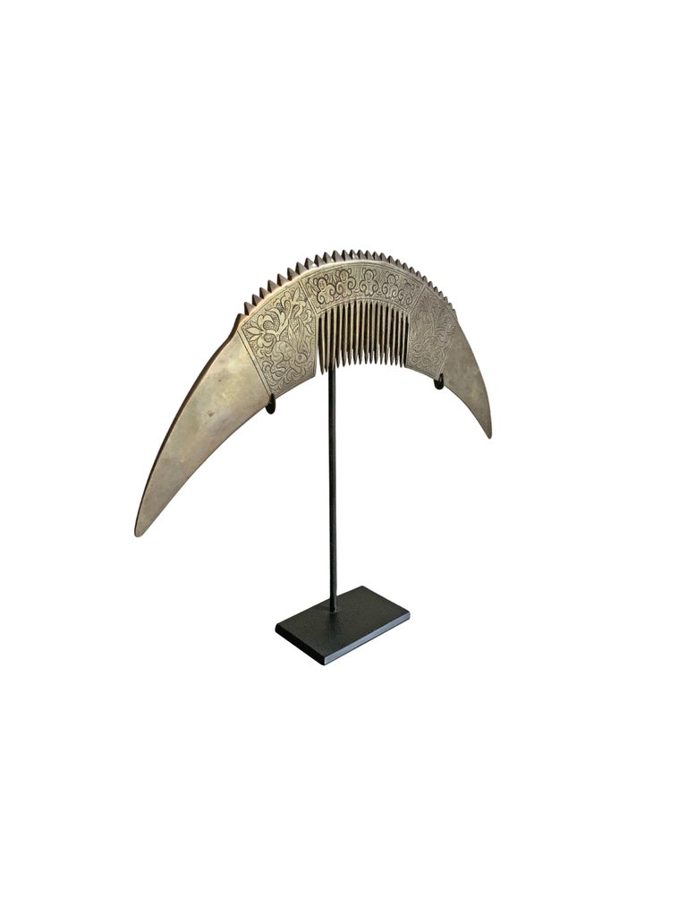 Early 20th Century Silver Engraved Chinese Comb on Stand For Sale at ...
