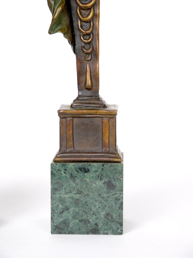 Early 20th Century Small Pair Bronze Sculpture For Sale at 1stDibs