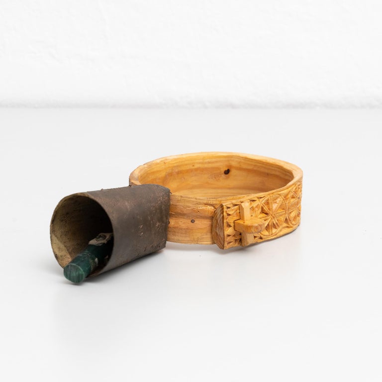 Early 20th Century Traditional Wooden Pastoral Primitive Carved Cowbell ...