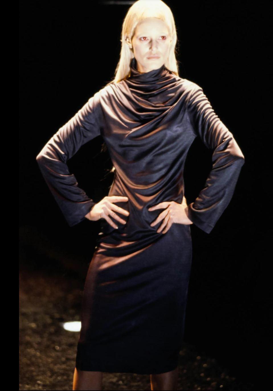 Early Alexander McQueen Joan Of Arc 1998 Gray Asymmetric Cape Collar ...
