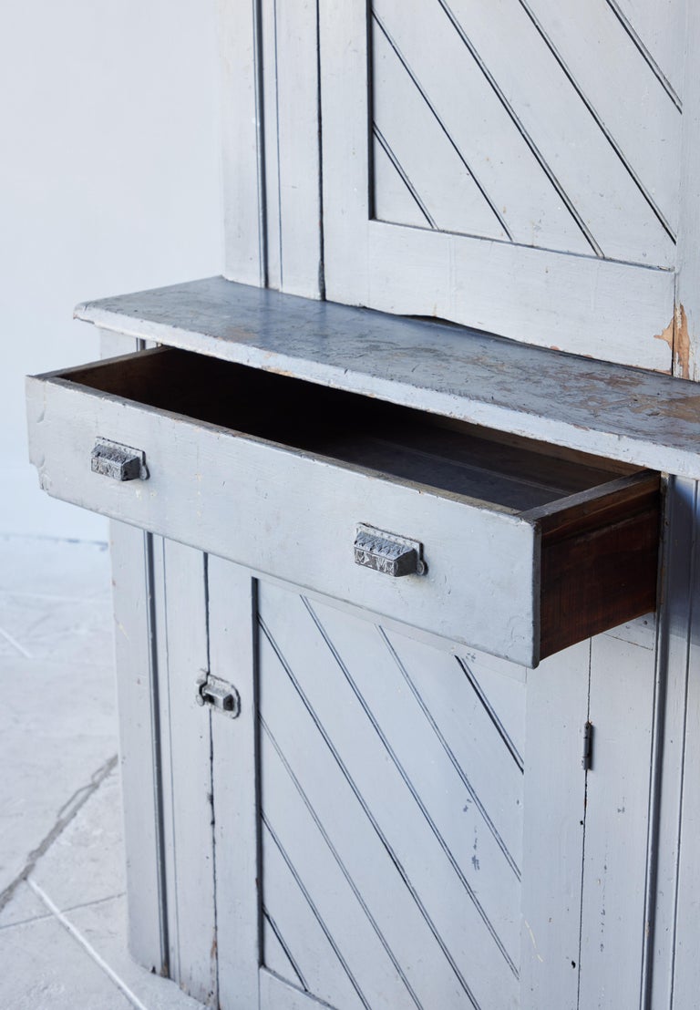 Early American Hutch with Diagonal Planking at 1stDibs | american planking
