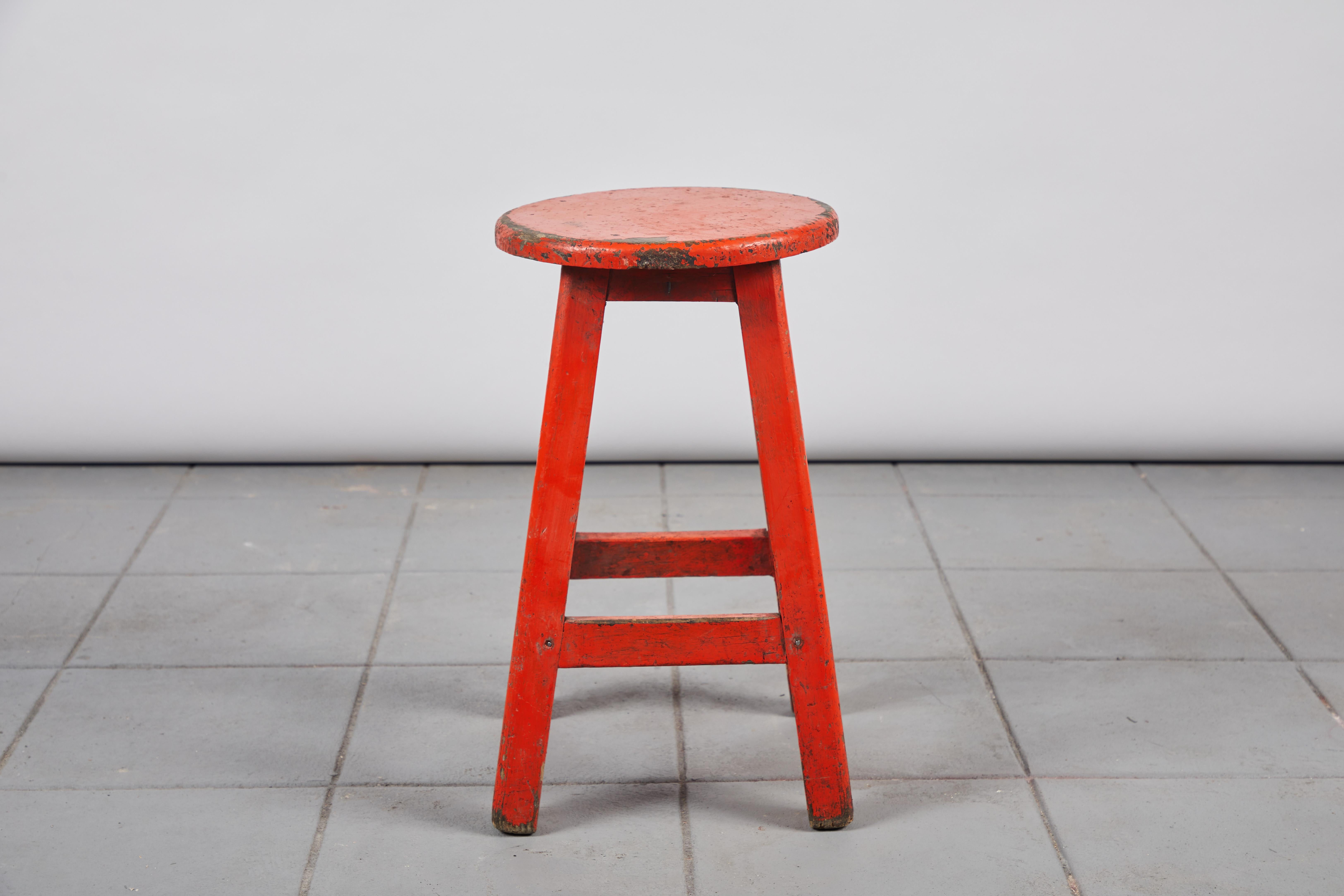 Early American Rustic Red/ Orange Rustic Stool at 1stDibs