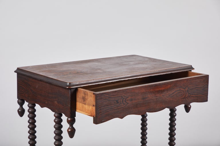 Early American Spindle Side Table at 1stDibs