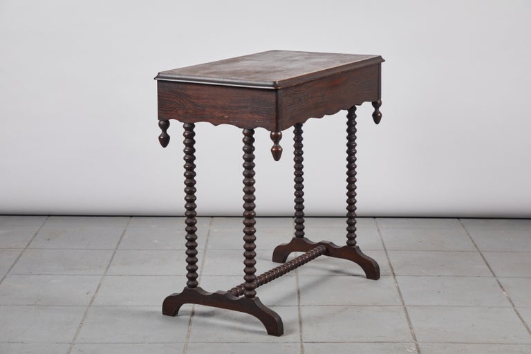 Early American Spindle Side Table at 1stDibs