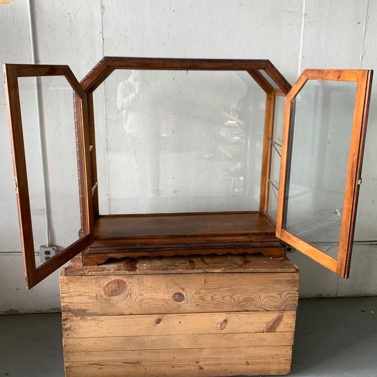 Early American Tabletop Wooden Display Case For Sale at 1stdibs
