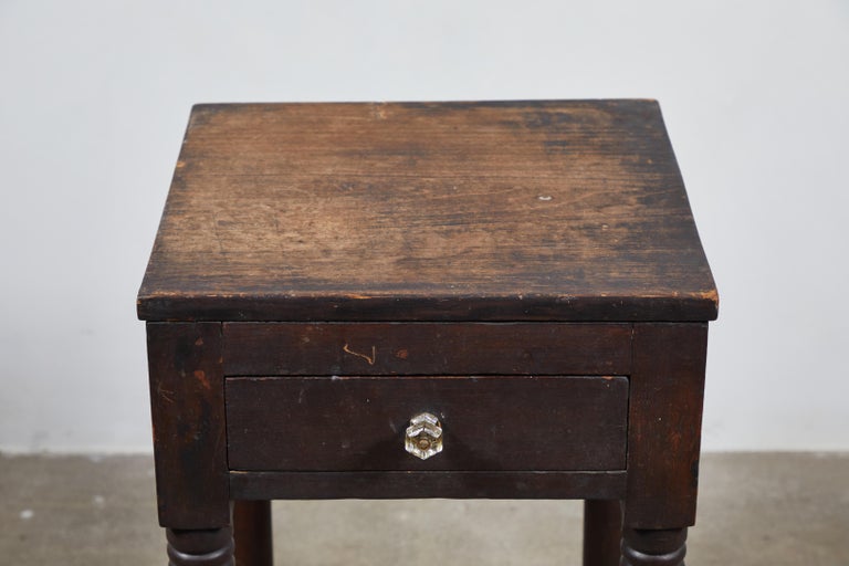 Early American Walnut Side Table with Drawer and Turned Legs at 1stDibs ...
