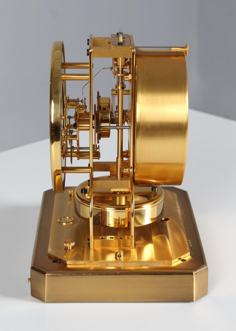 Early Atmos II by Jaeger Lecoultre, Manufactured, 1949 For Sale at 1stDibs