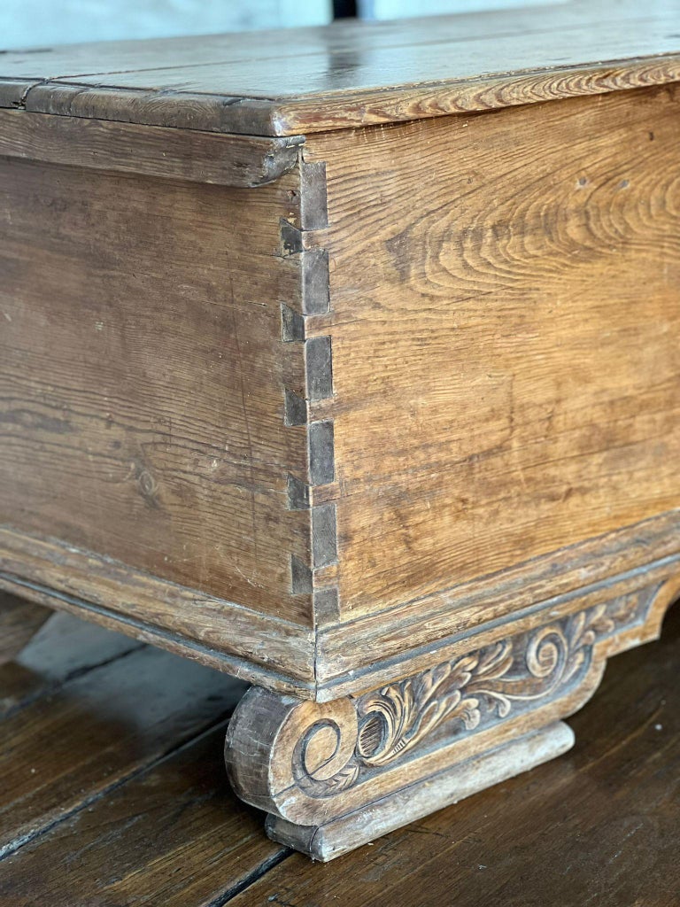 Early French Pine Decorative Trunk For Sale at 1stDibs