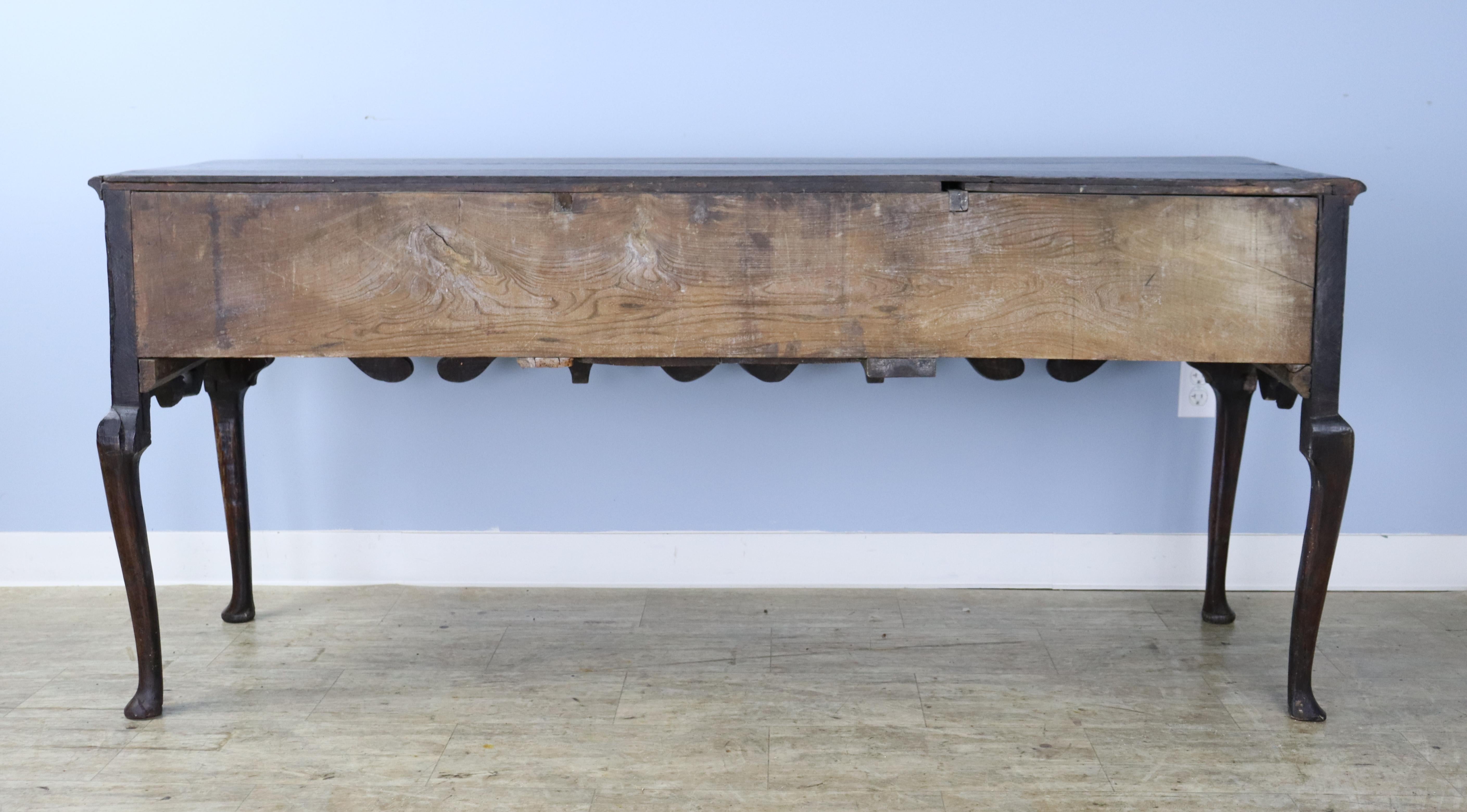 Early Georgian Period Oak Server with Cabriole Legs For Sale at 1stDibs