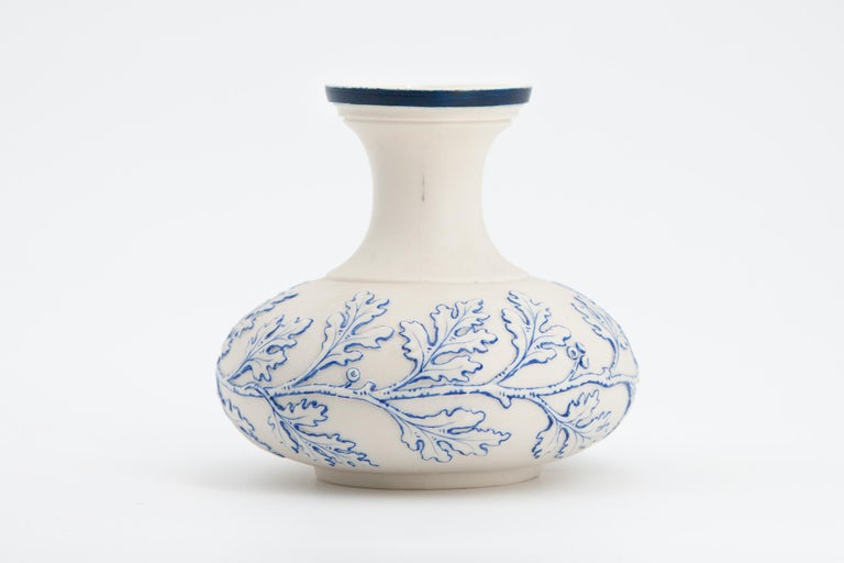 Early Grainger Worcester Porcelain Blue and White Vase For Sale at 1stDibs