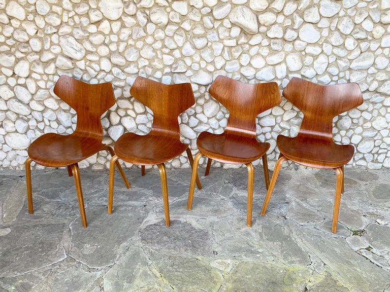 Early Grand Prix Dining Chairs in Teak, Arne Jacobsen for Fritz Hansen ...