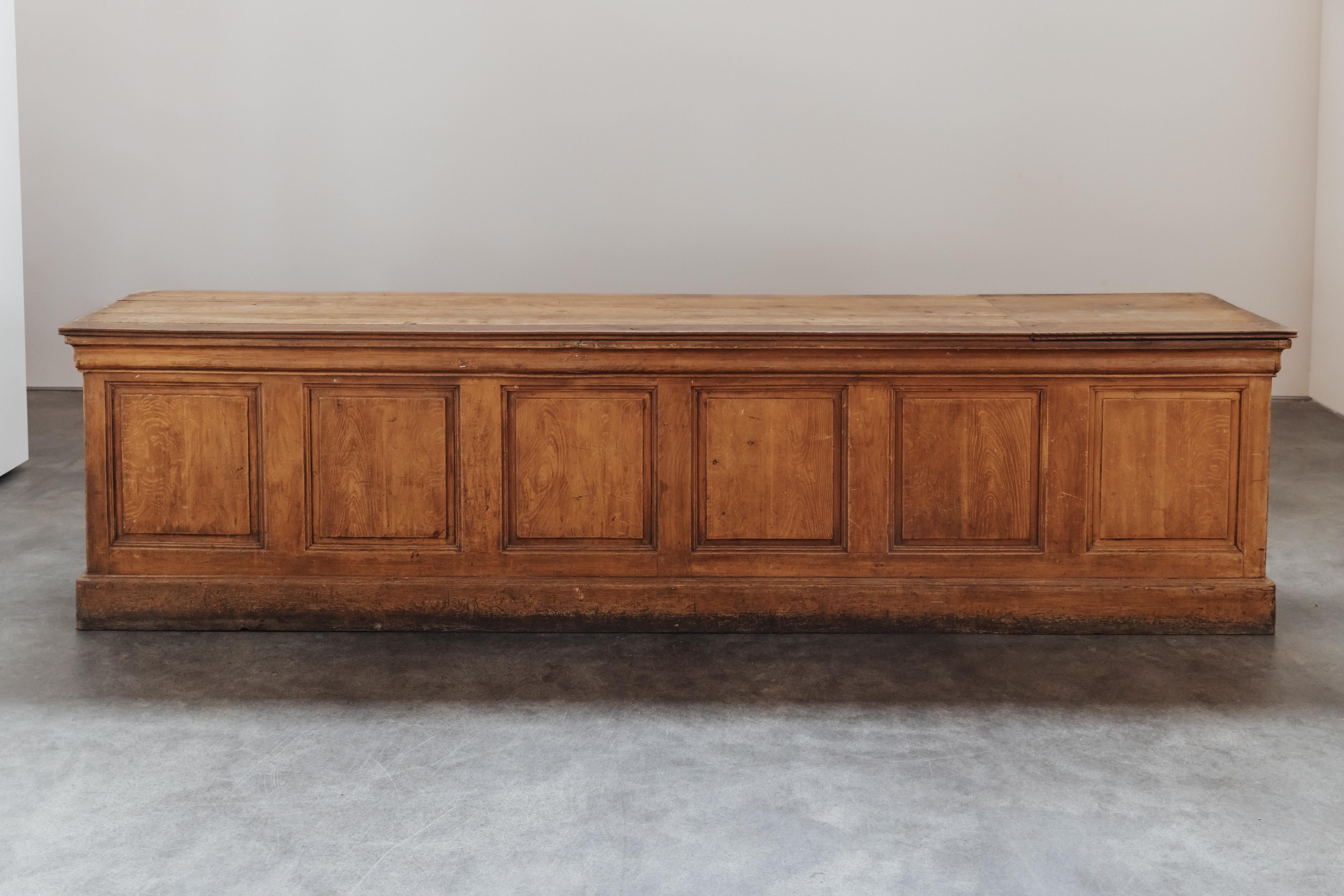 Early Oak Shop Counter From France, Circa 1940 For Sale at 1stDibs