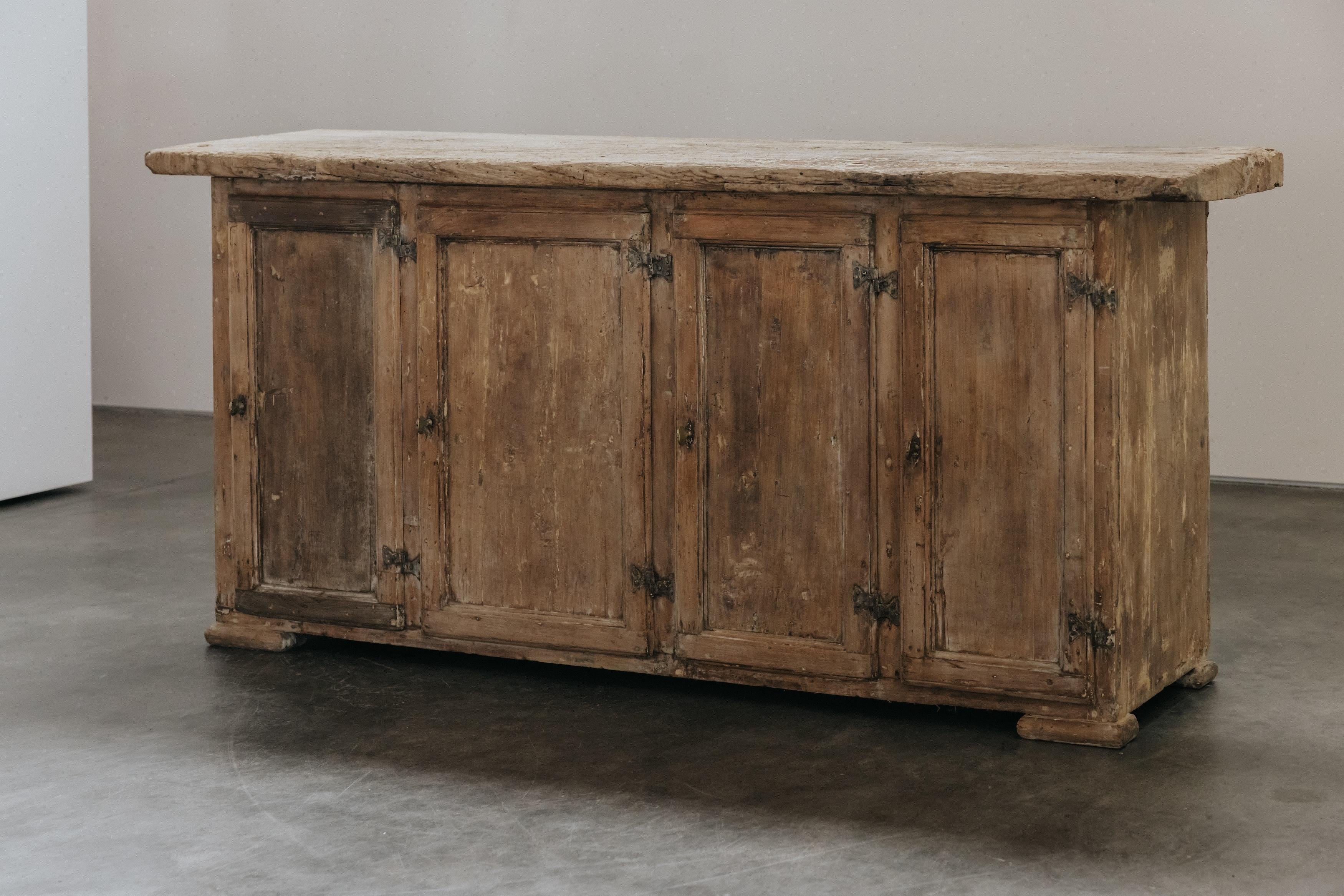 Early Primitive Oak Sideboard From Italy, Circa 1750 For Sale at 1stDibs