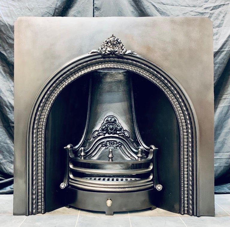 Early Scottish 19th Century Cast Iron Arched Fireplace Insert. For Sale at 1stDibs