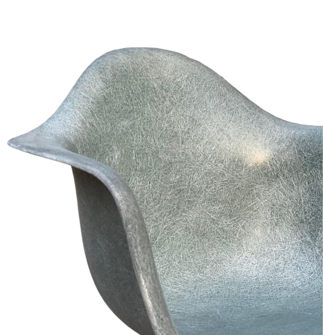 Early Seafoam Green Eames Armchair by Zenith Plastics For Sale at 1stDibs