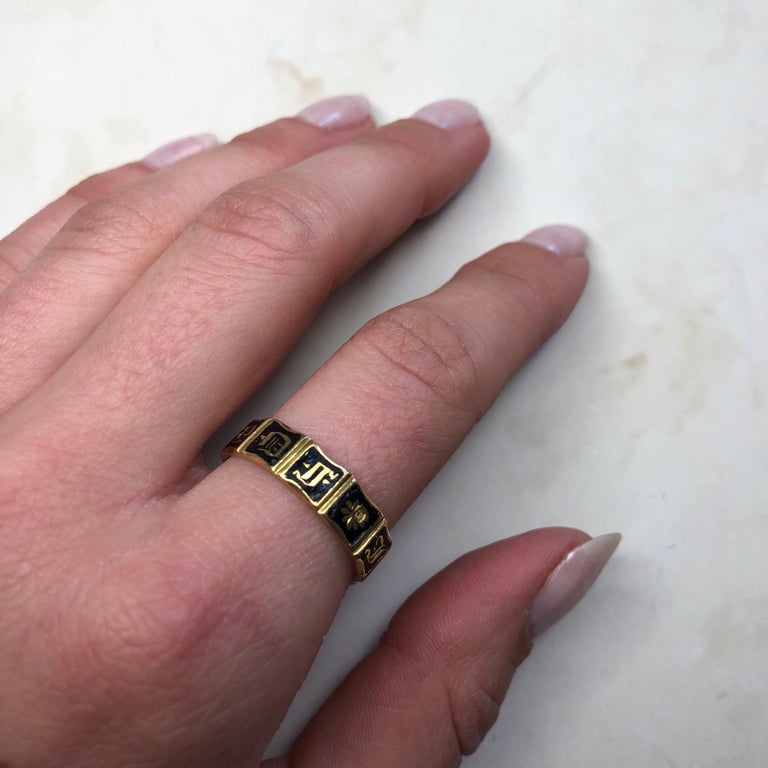 Early Victorian 18 Carat Gold Mourning Band at 1stDibs