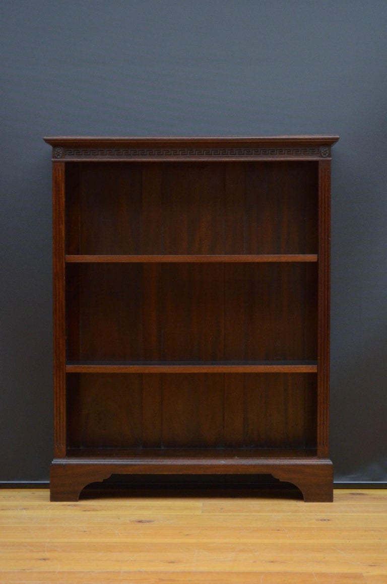 Early XXth Century Solid Mahogany Open Bookcase For Sale at 1stDibs
