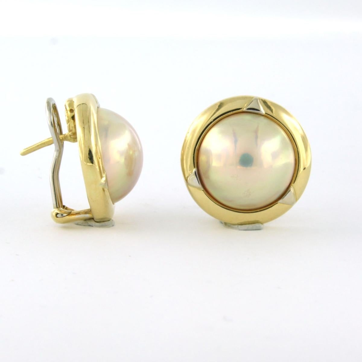 Earrings set with mabee pearl 18k yellow gold For Sale at 1stDibs