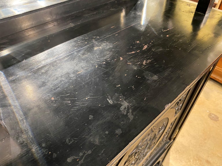 Ebonized Étagère Cabinet with Owl Crest Attributed to Bancroft and Dyer ...