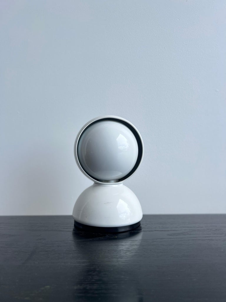 Eclisse Table Lamp by Vico Magistretti for Artemide For Sale at 1stDibs