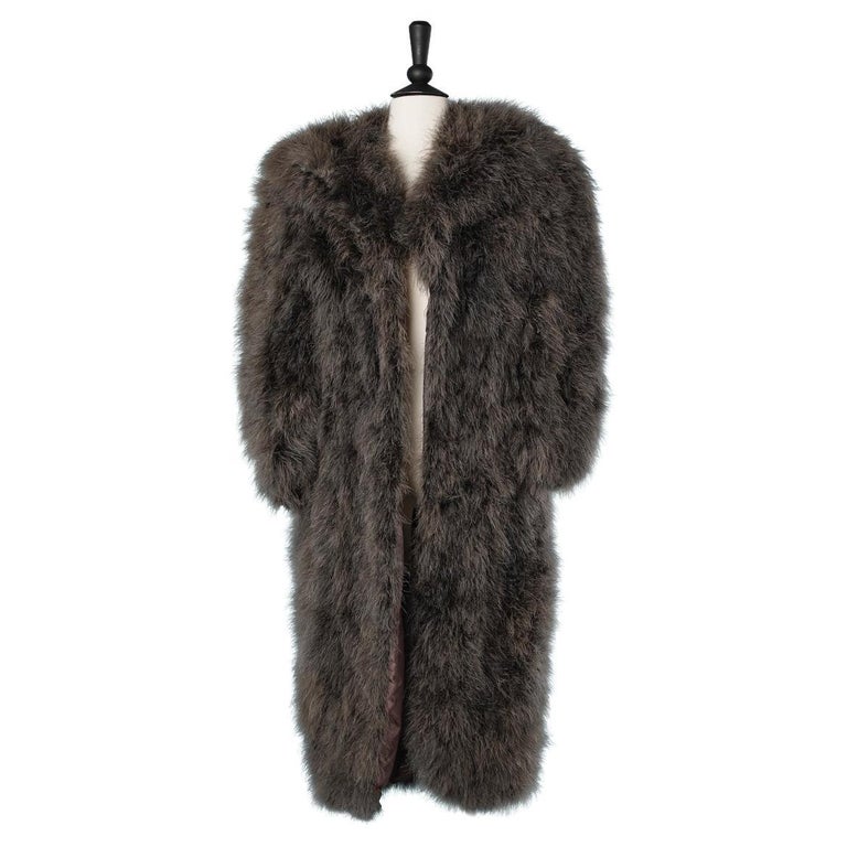 Edge to edge grey feather coat with large collar Chantal Thomass For ...
