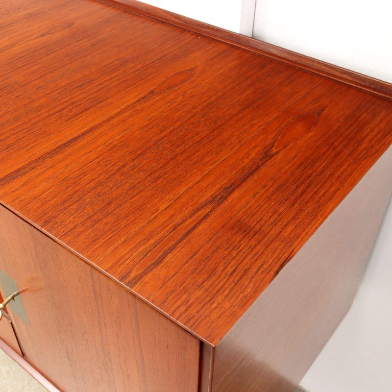 Edmondo Palutari Hanging Sideboard for Dassi 1960s at 1stDibs
