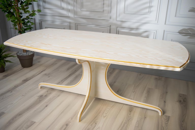 Edna White Solid Wood Dining Table For Sale at 1stDibs