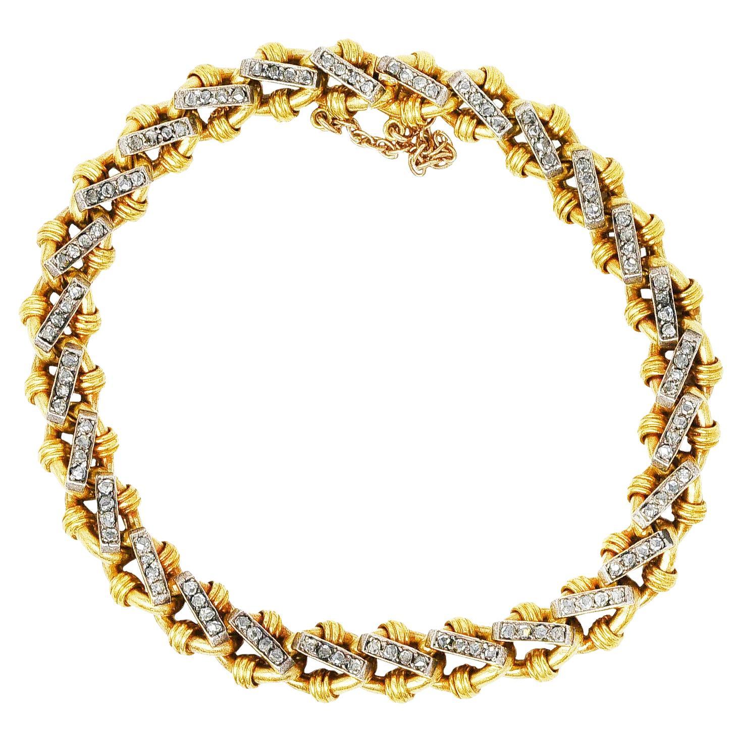 18k Yellow Gold Gold Curb Link Bracelet For Sale at 1stDibs