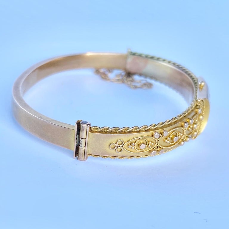 Edwardian Emerald and Diamond 9 Carat Gold Bangle For Sale at 1stDibs