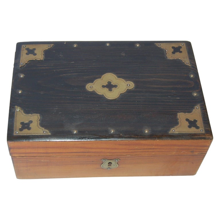 Edwardian Keepsake Box with Brass Corner Cut Outs Detail Trim Accents ...