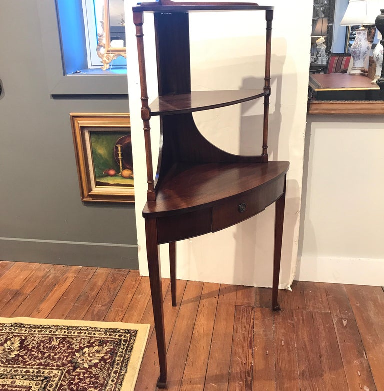 Edwardian Mahogany Corner Etagere For Sale at 1stdibs