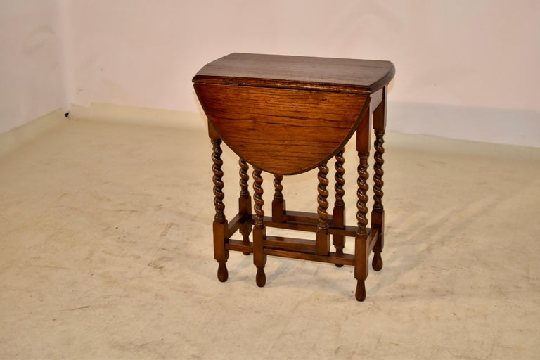 Edwardian Oak Gate Leg Table, c. 1900 at 1stDibs