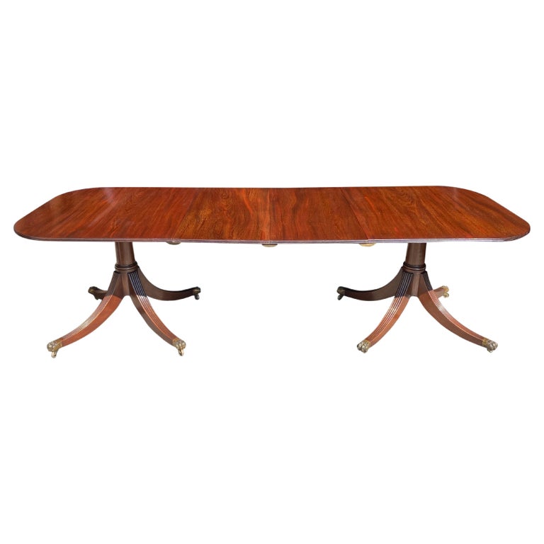 Edwardian Period Mahogany Two Pedestal Dining Table For Sale at 1stDibs