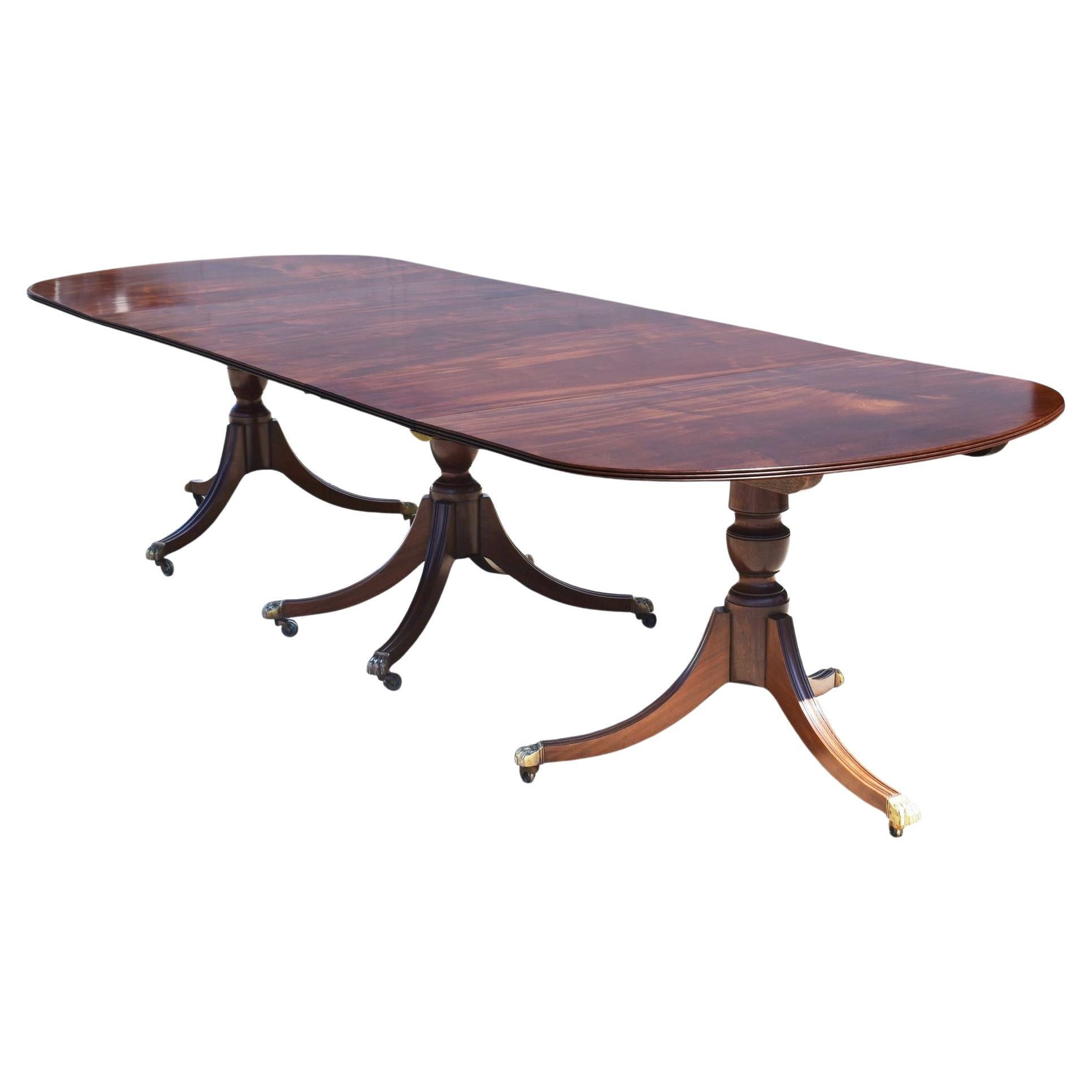 Edwardian Regency Revival Three Pedestal Dining Table For Sale at 1stDibs