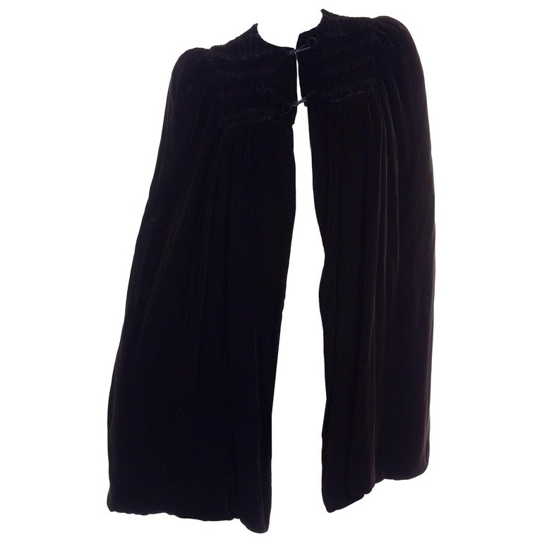 Edwardian Reversible Black Velvet Evening Cape with Shirring and Silk ...