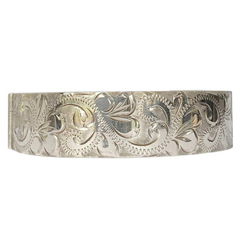 Edwardian Silver Engraved Bangle For Sale at 1stDibs