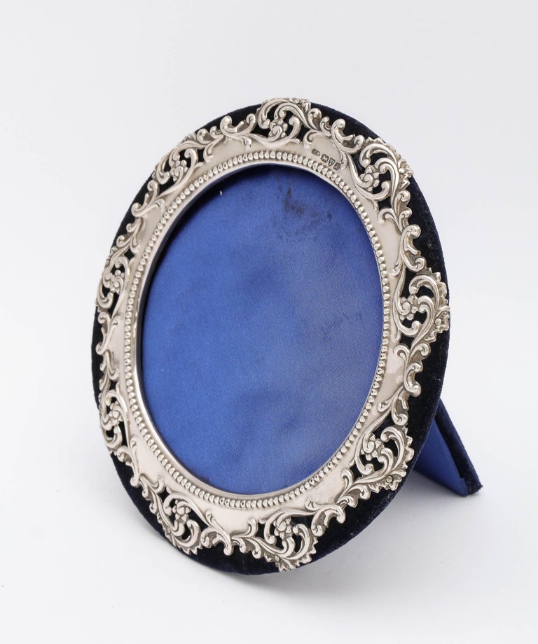 Edwardian Sterling Silver Round Picture Frame Mounted on Dark Blue ...