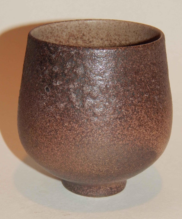 Edwin and Mary Scheier Brown Studio Ceramic Vase For Sale at 1stDibs
