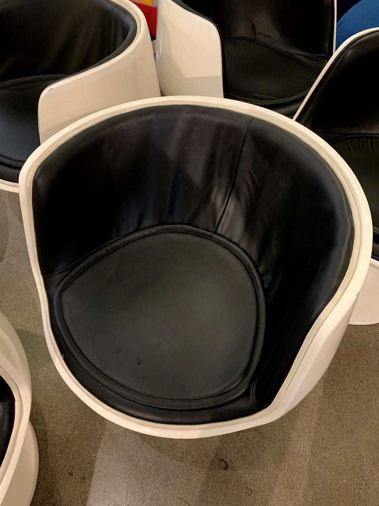 Eero Aarnio Chairs at 1stDibs