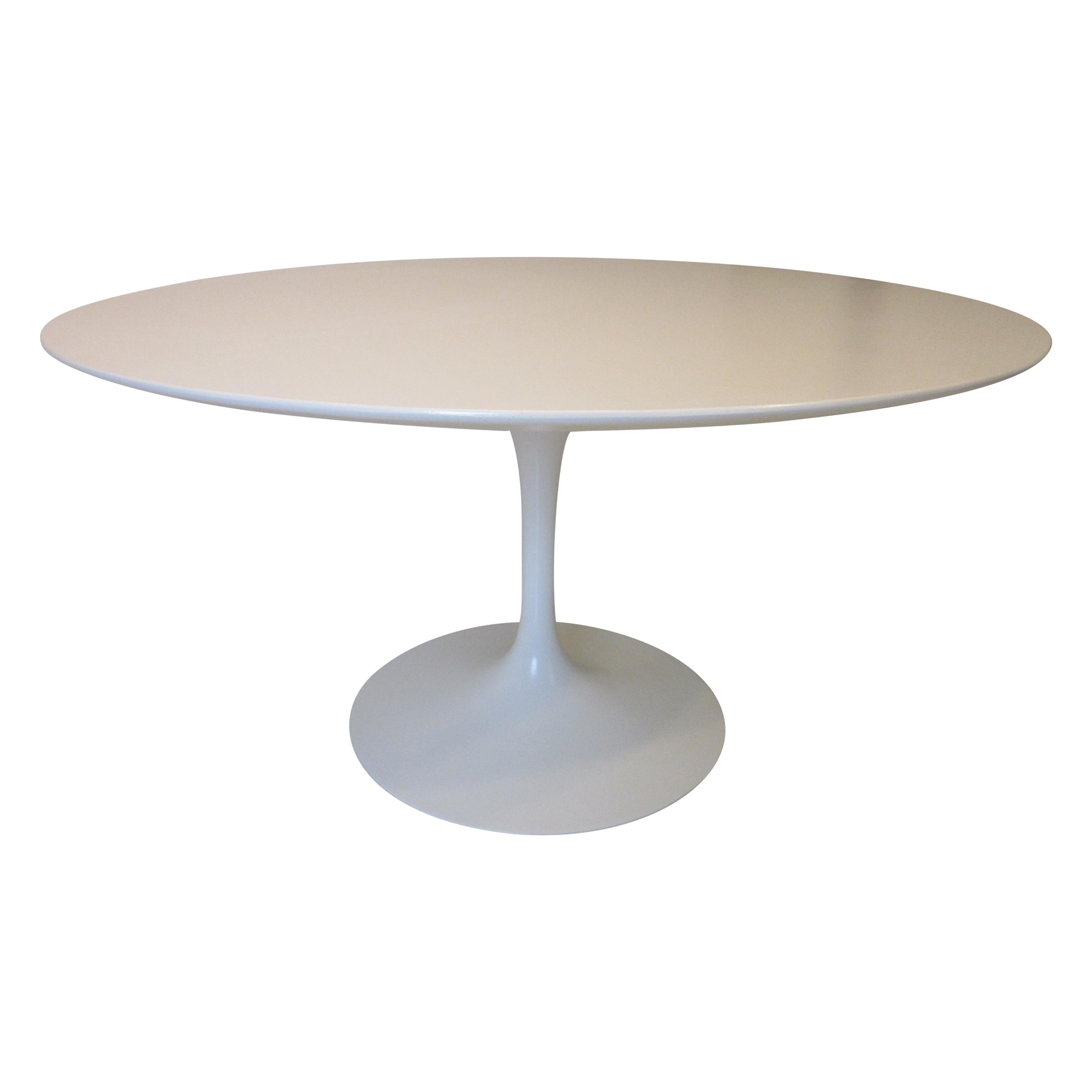 Eero Saarinen 54" Tulip Table at 1stDibs